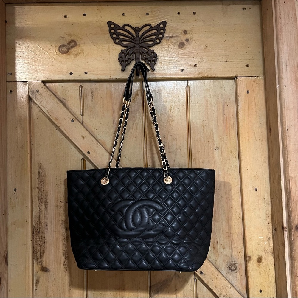 Flawless C Inspired Tote Bought In Times Square Nyc. - Gem